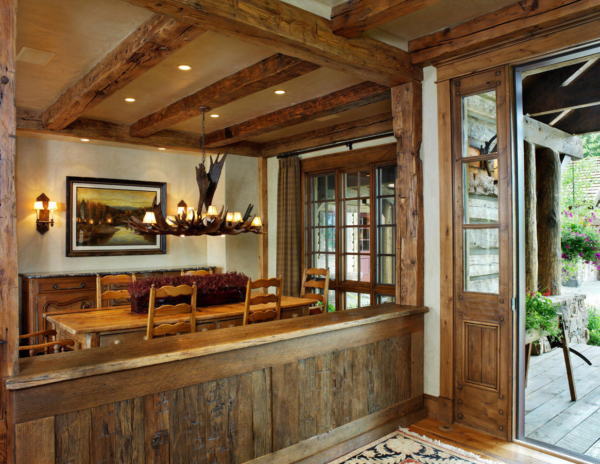 Rugged Lodge - Entry | TKP Architects